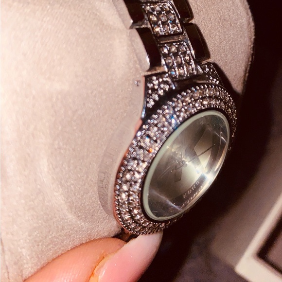 Michael Kors | Accessories | Nib Michael Kors Silver Diamond Watch ...